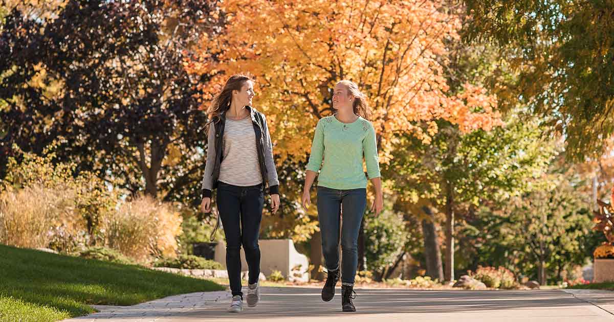 College Campuses with Picture-Perfect Fall Foliage