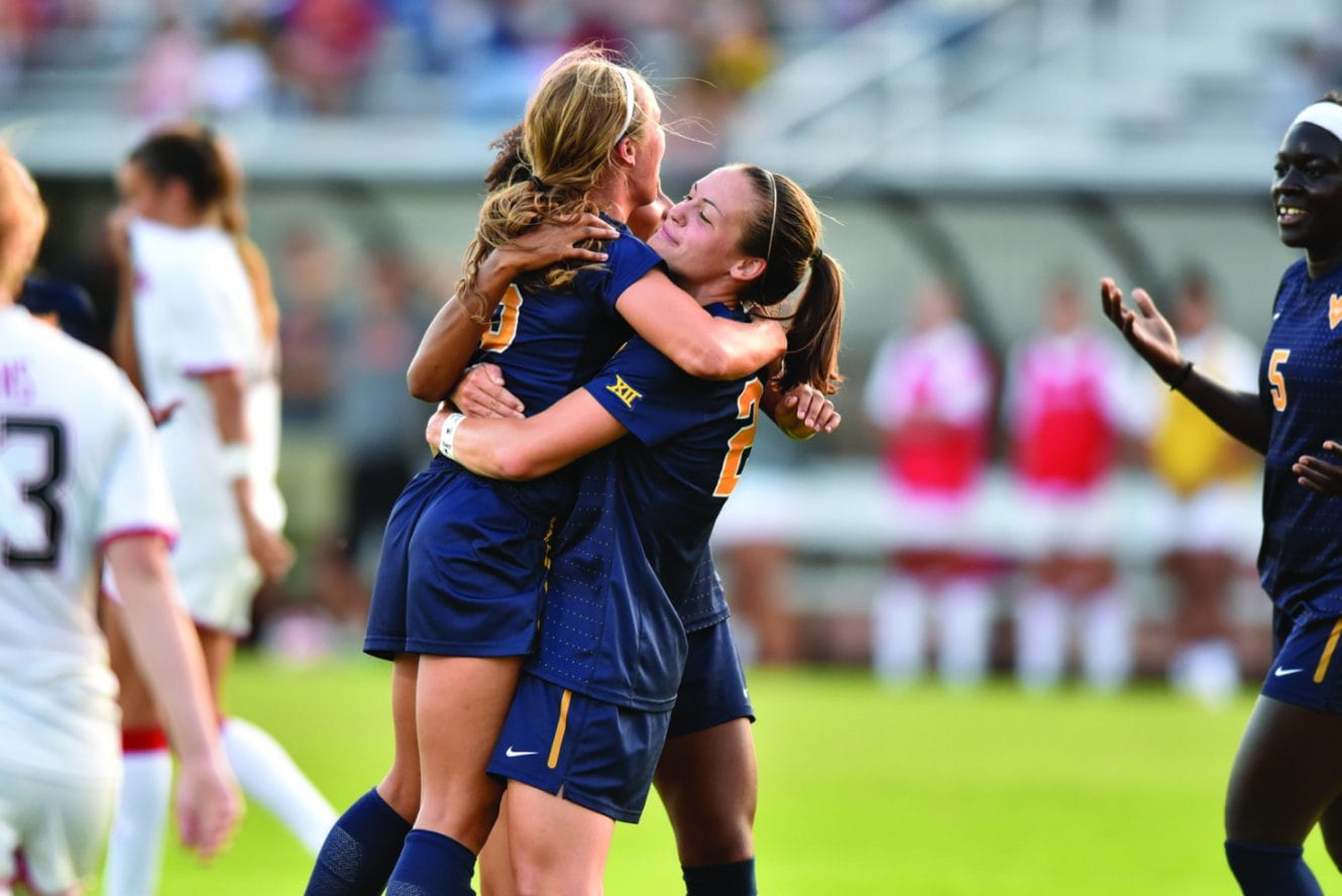 How to Choose a College as a Student Athlete